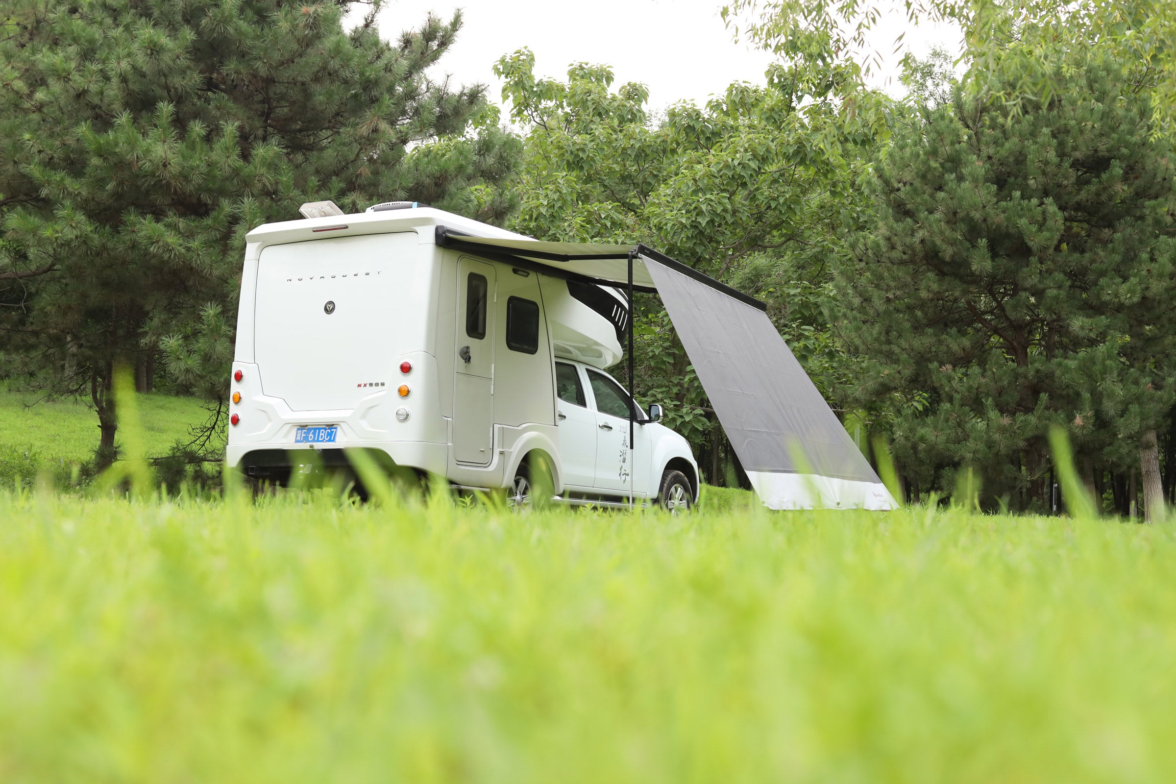 Caravan Awning Privacy Sun Shade Screen – Awnlux Awnings